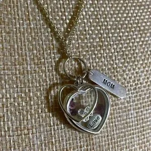 Jewelry | Sweet Silver Love Mum Heart And Butterfly Necklace With Red ...